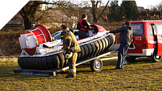 mad-3-person_hovercraft
